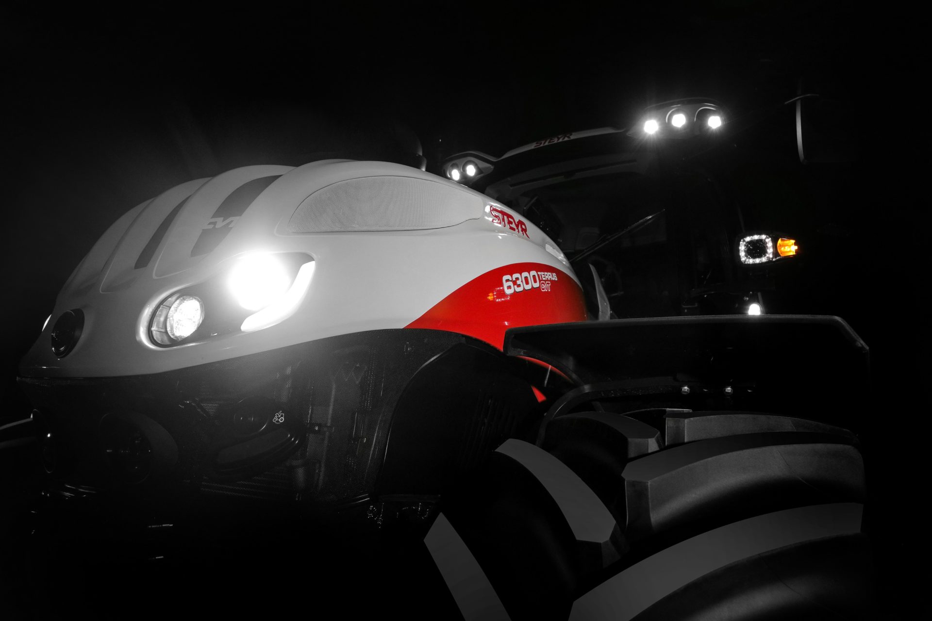 Home - Case Steyr Center (Français)